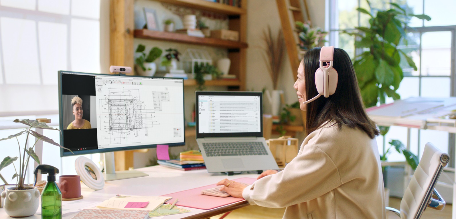 Slasher必備丨Logitech推出ZONE VIBE 100/125頭戴式耳機及BRIO 500視像鏡頭 | am730