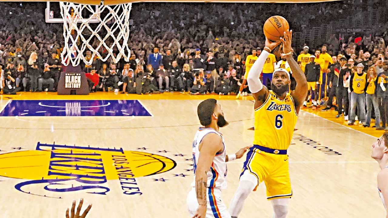 超越「天勾」渣巴 勒邦占士登基NBA得分王 | am730