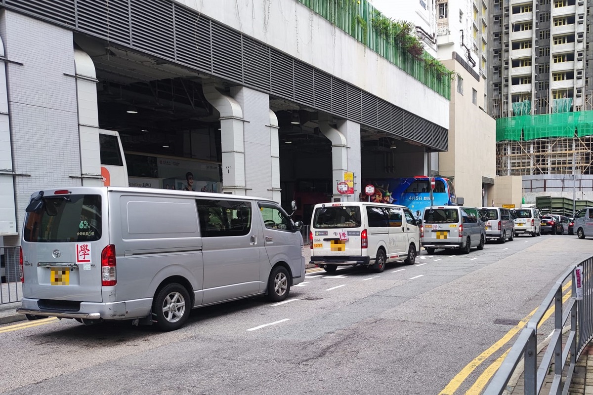 學車攻略丨7大駕駛學院/學校費用比較 持續進修基金課程10月有得報名 自動波私家車/貨Van課程$4,800起 (附連結) | am730