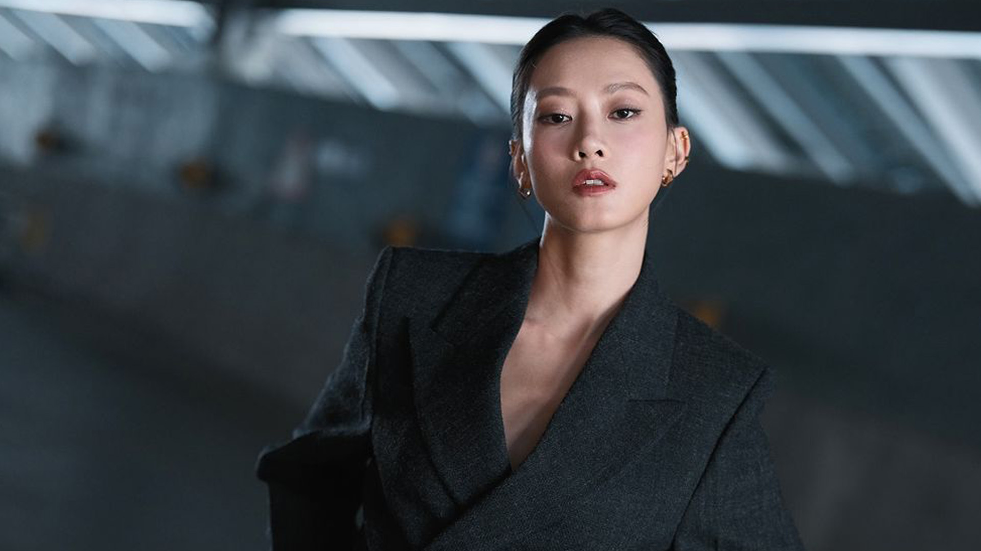 CHANEL時裝騷｜Moon Tang晒無毛腿 與舊愛湯令山前後腳出場 | am730