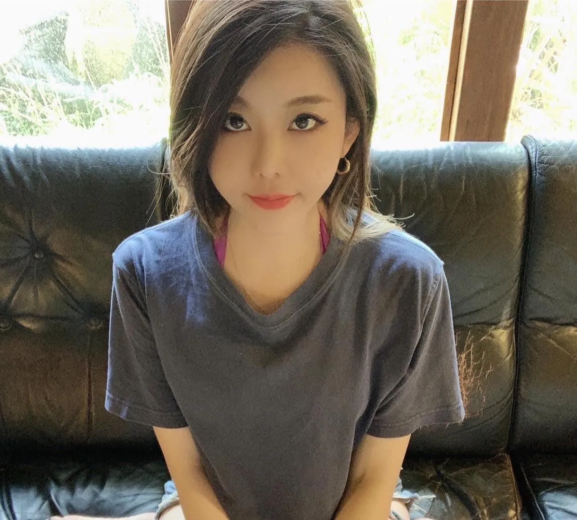 台灣metoo｜小紅老師被NONO老婆朱海君閨蜜騷擾 強調：「不可能撤告」 | am730