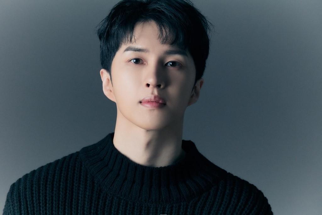 KEN@VIXX退伍後單拖襲港 拍短片單眼飛吻冧Fans | am730