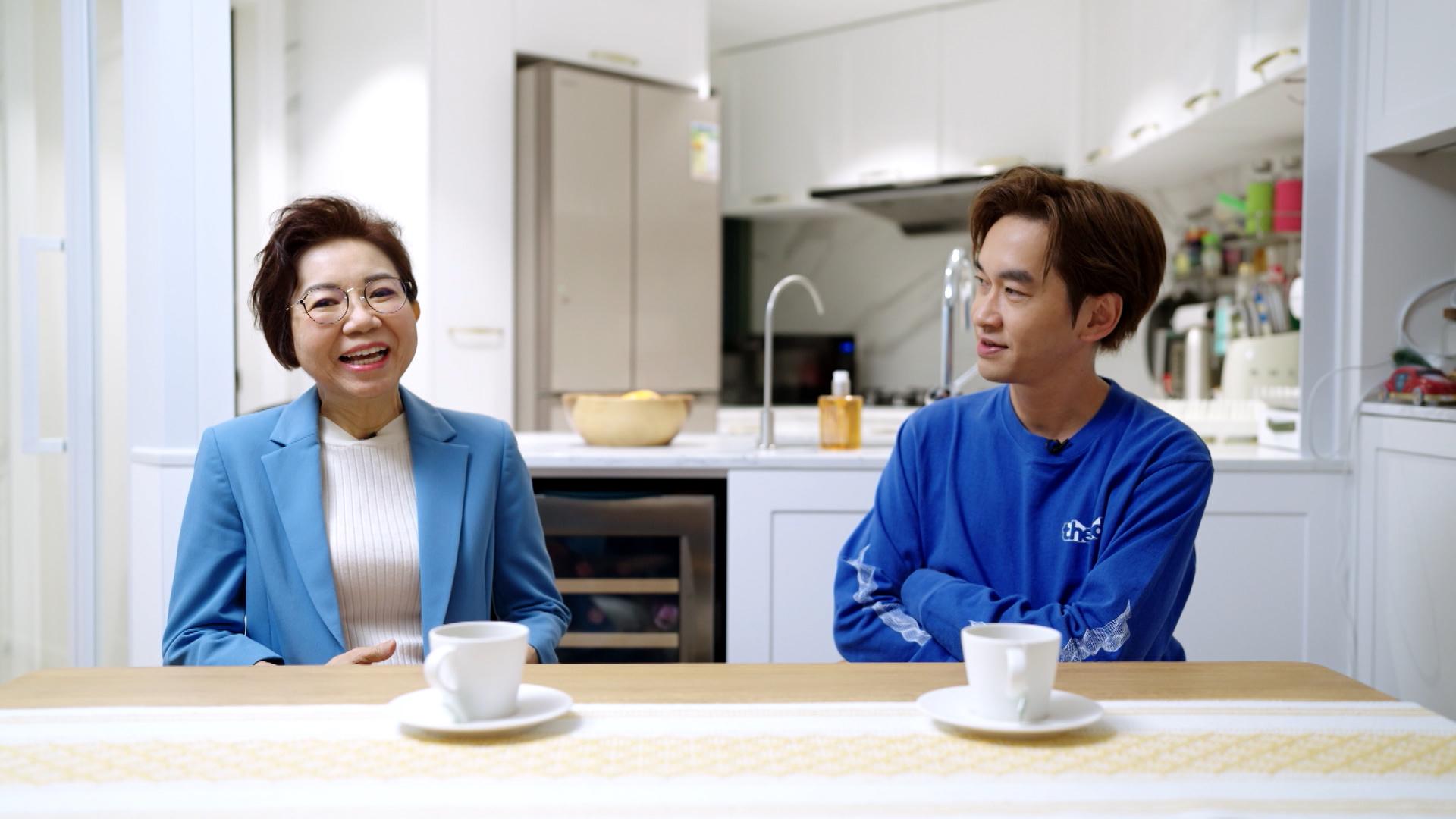 不一樣的爸媽｜麥明詩與母親亮相ViuTV 被爆兒時「嬲爆爆」乳名大公開 | am730