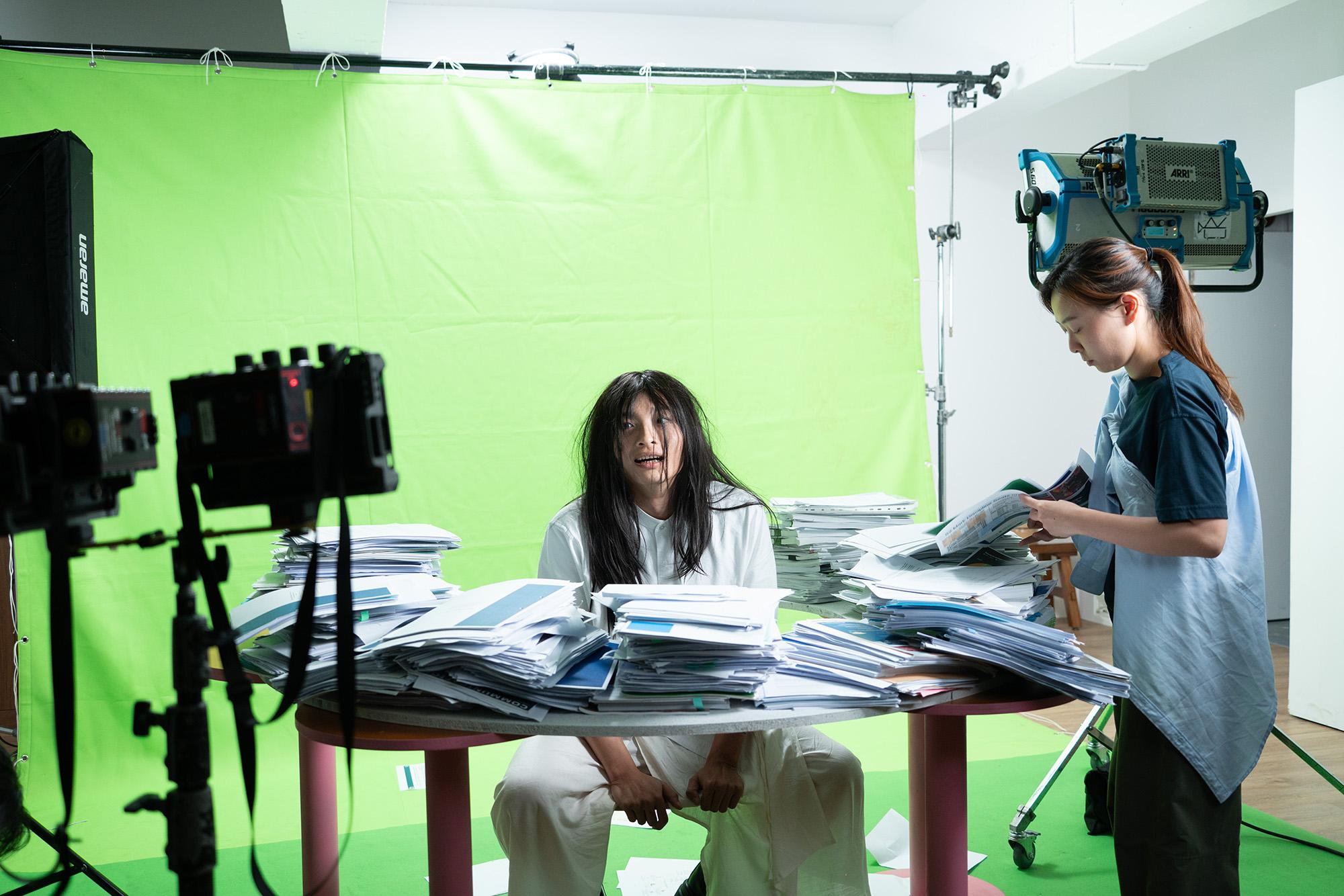 Dee@ERROR戴假髮變紅姐？做足成個月暑期工竟然得幾毫紙 | am730