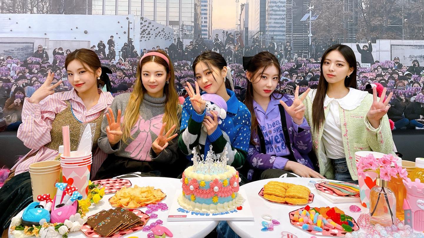 ITZY首次粉絲見面會4月舉行 | am730