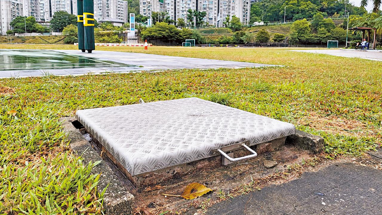 深水埗配水庫32泥土樣本含類鼻疽 袁國勇疑通風口進入 頭1分鐘食水勿飲用 | am730