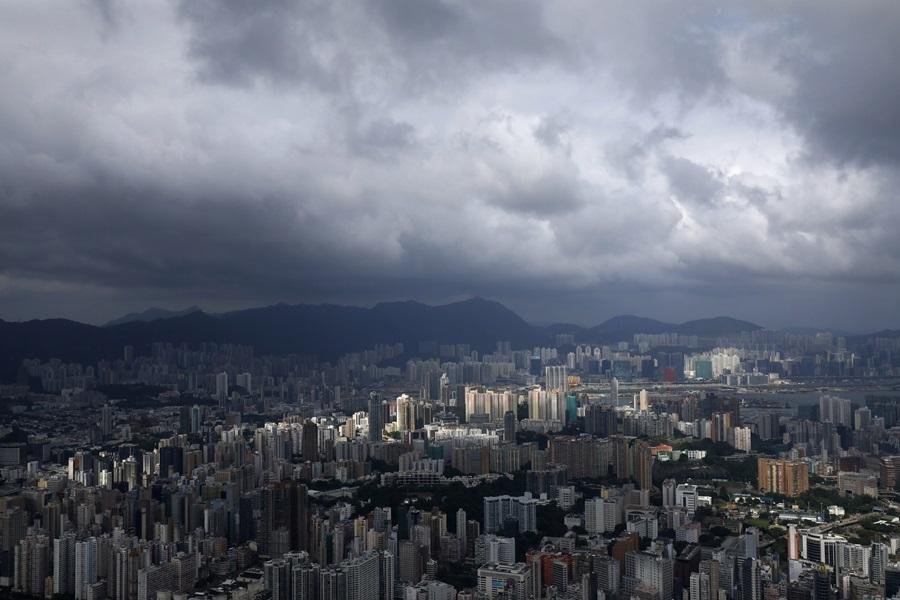 政府下調全年GDP增長預測至負3.2% | am730