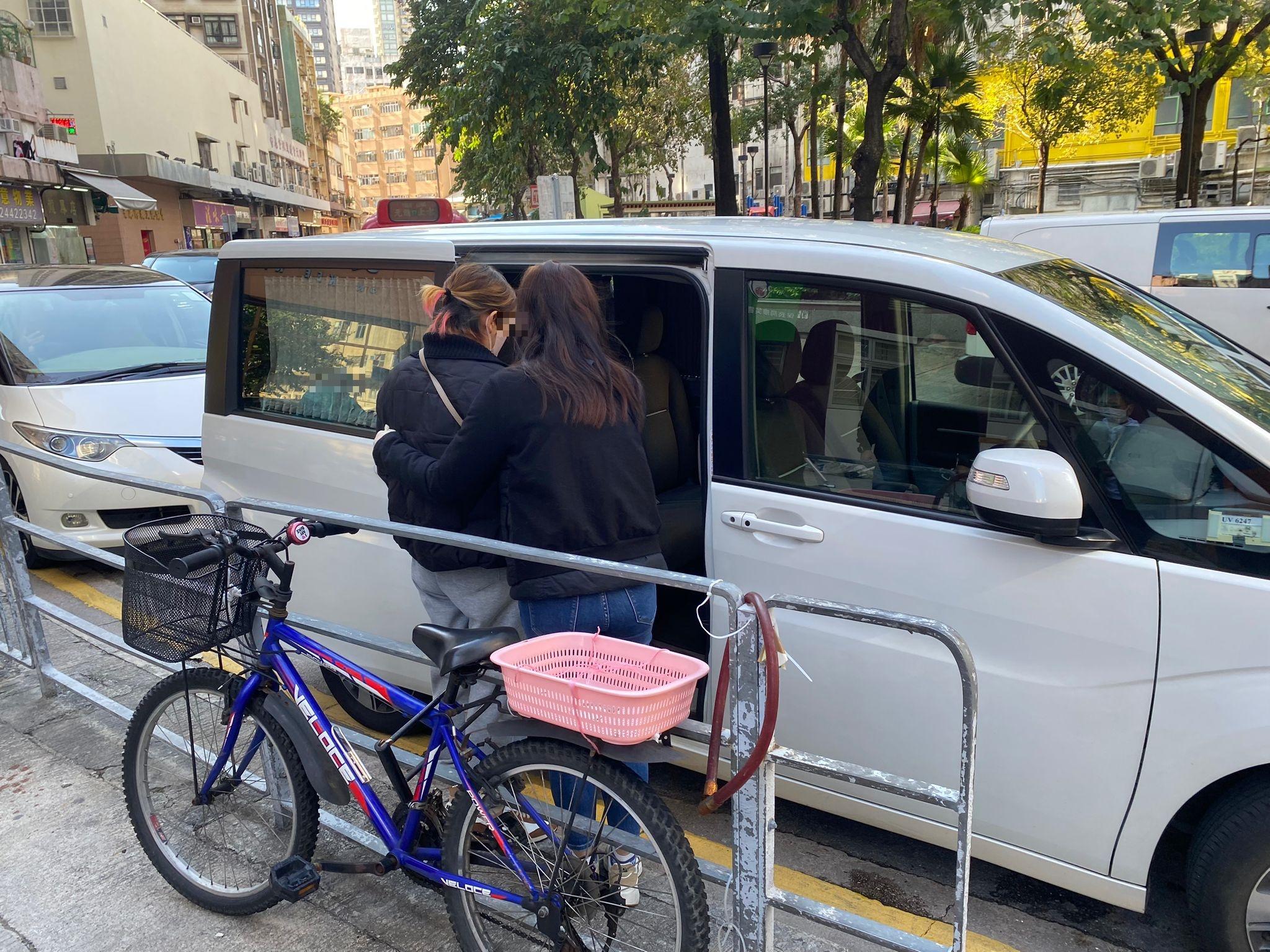 元朗跨部門掃黃 50歲本地女及39歲外籍女被捕 | am730