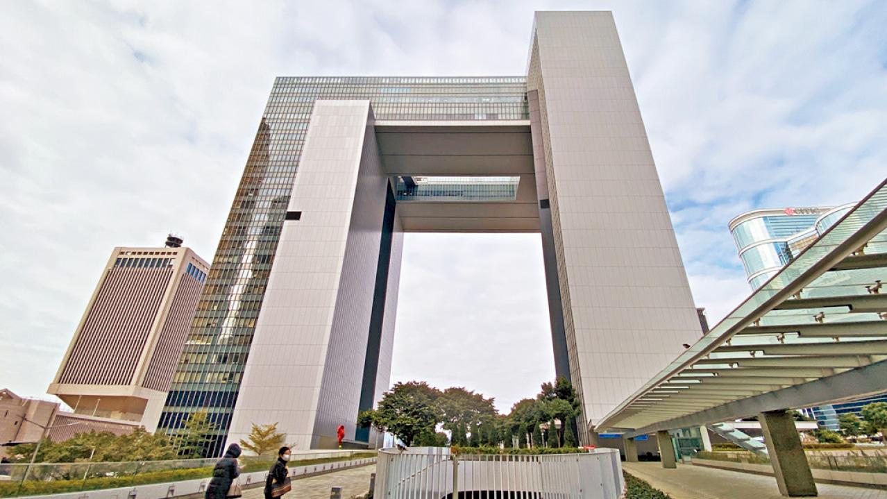 做大個餅應優先於平均財富 | am730