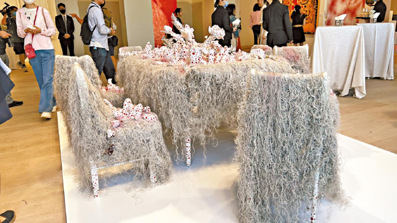 全球首個草間彌生、鹽田千春聯展 40珍貴作品免費睇 | am730