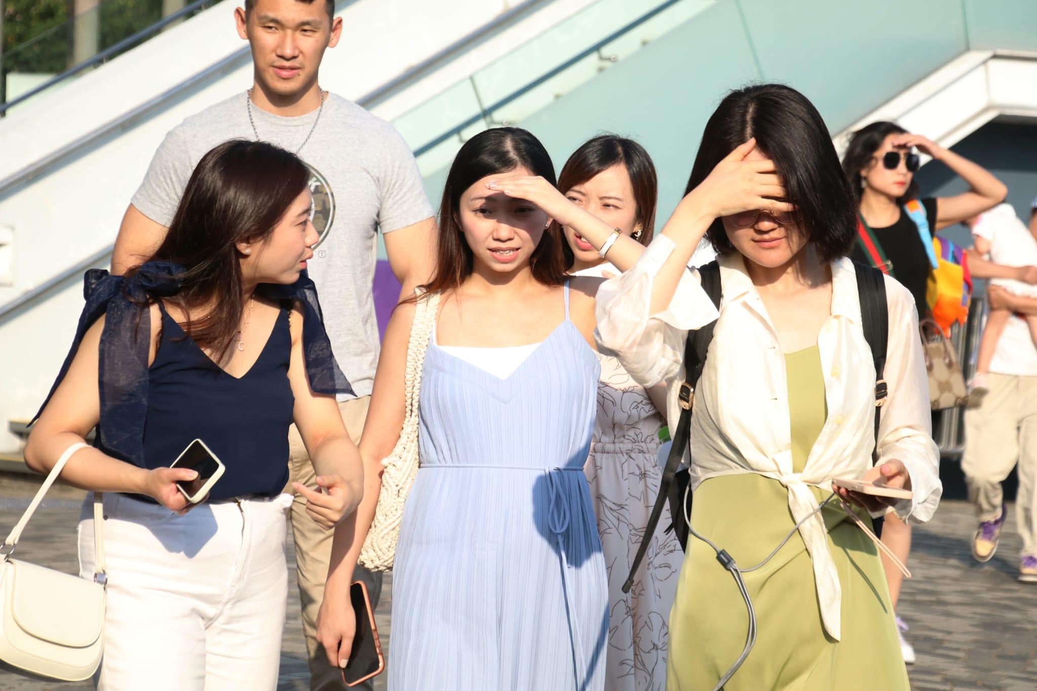 天氣｜酷熱天氣警告發出 天文台料今最高33度 | am730