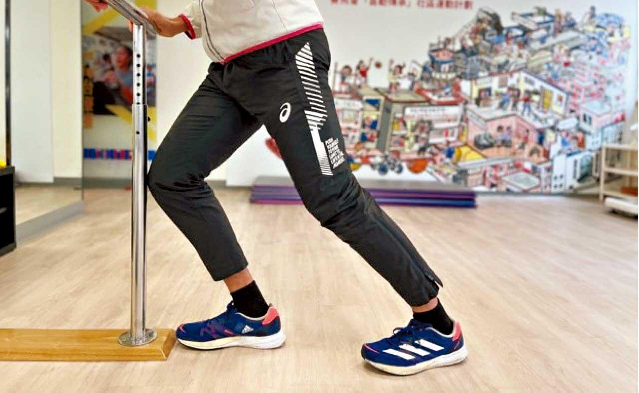 膝痛與小腿有關 | am730