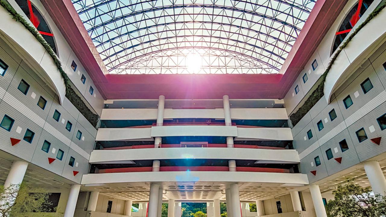 今年續設彈性收生 符合指定條件 入U未必無可能 | am730