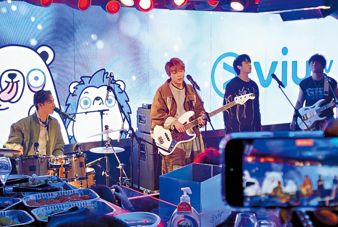 ViuTV客戶派對 ROVER落力演出 | am730