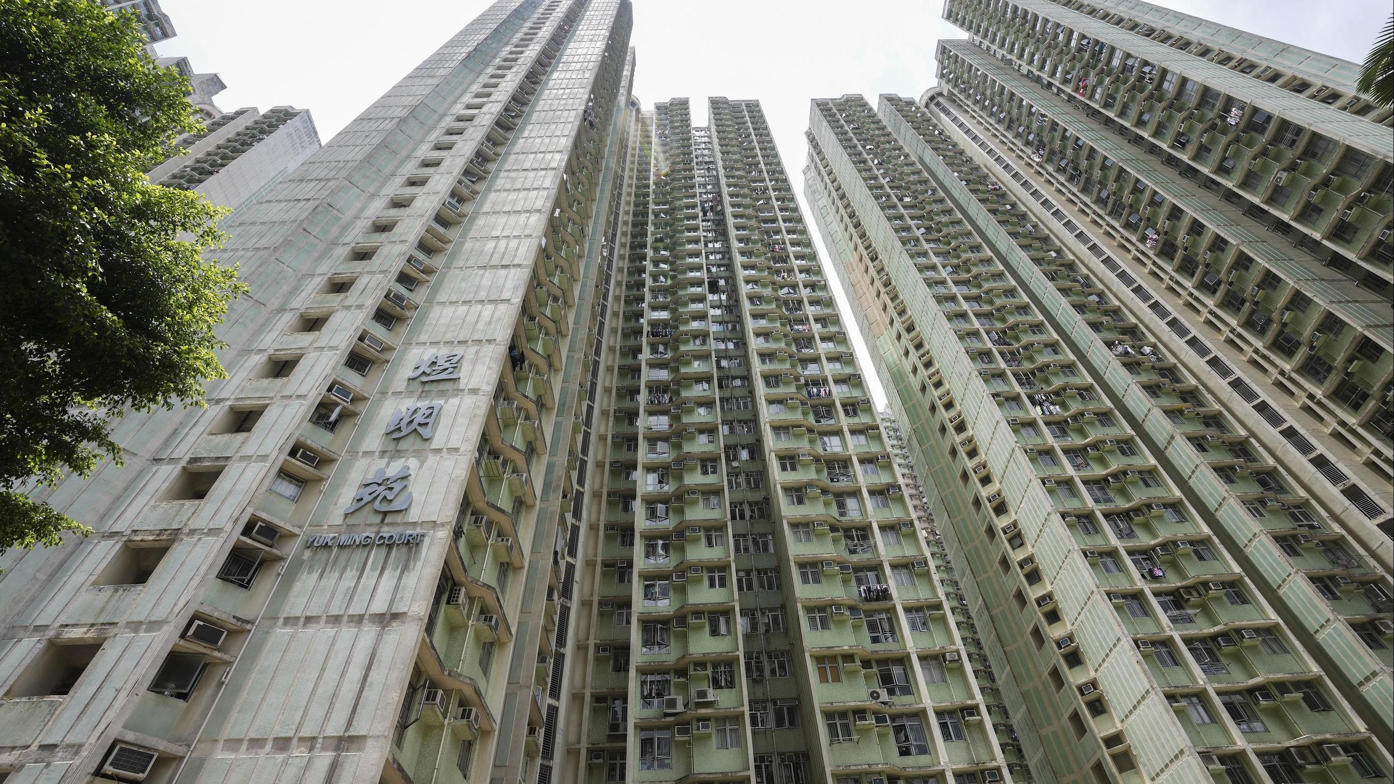 將軍澳煜明苑未補價三房 長情業主止賺沽貨 袋逾360萬走｜二手居屋成交 | am730