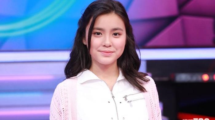 無綫力捧 傳姚焯菲取代JW唱《愛．回家》主題曲 | am730