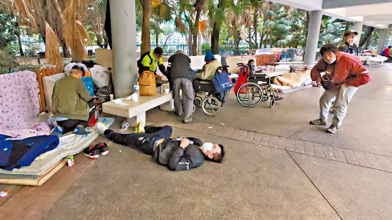 6警涉誣衊露宿者藏毒罪成判囚 官︰被告行為令警隊蒙羞 | am730