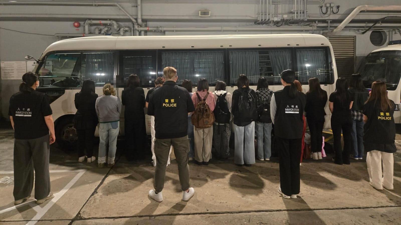 警聯入境處九龍城及紅磡打擊非法勞工 共拘23男女 | am730