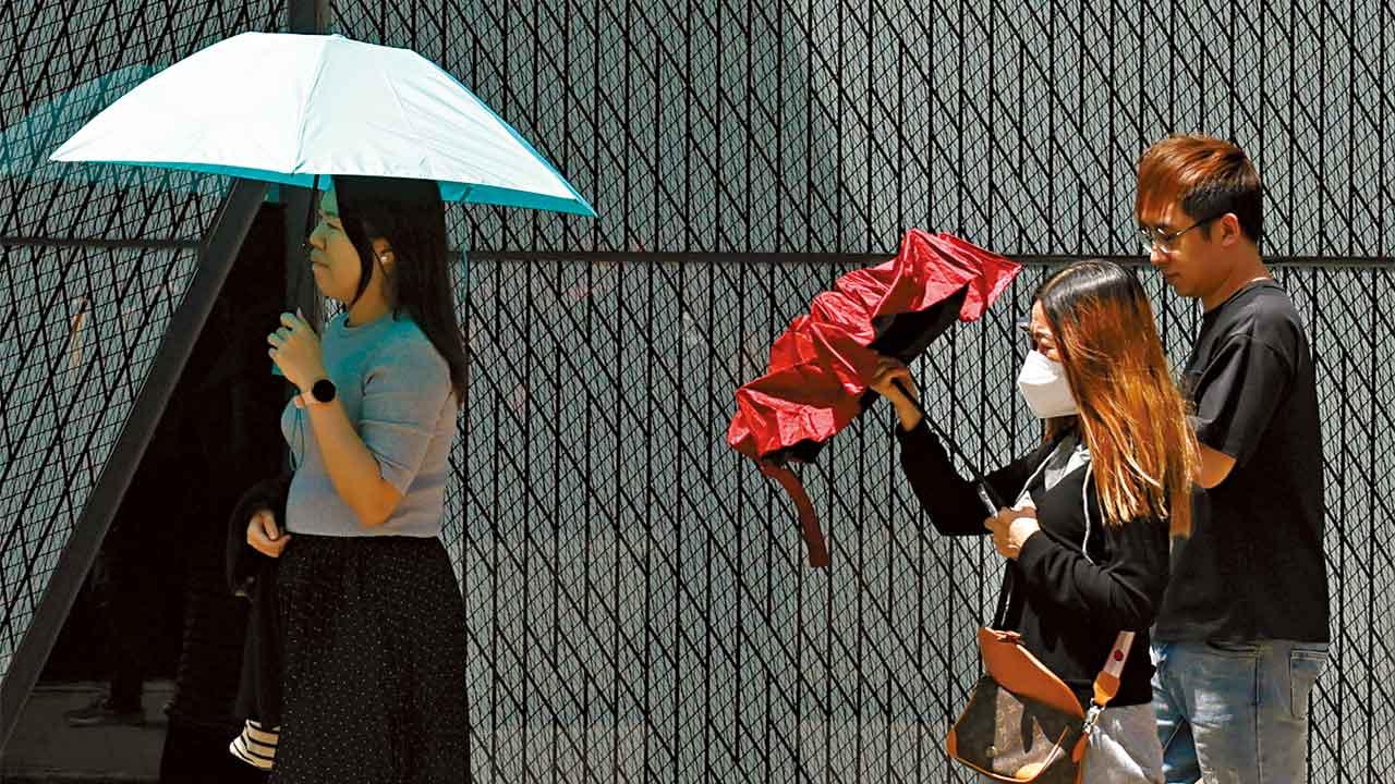 今年首發酷熱警告 歷來最早 市區錄33度高溫 料今持續炎熱 | am730