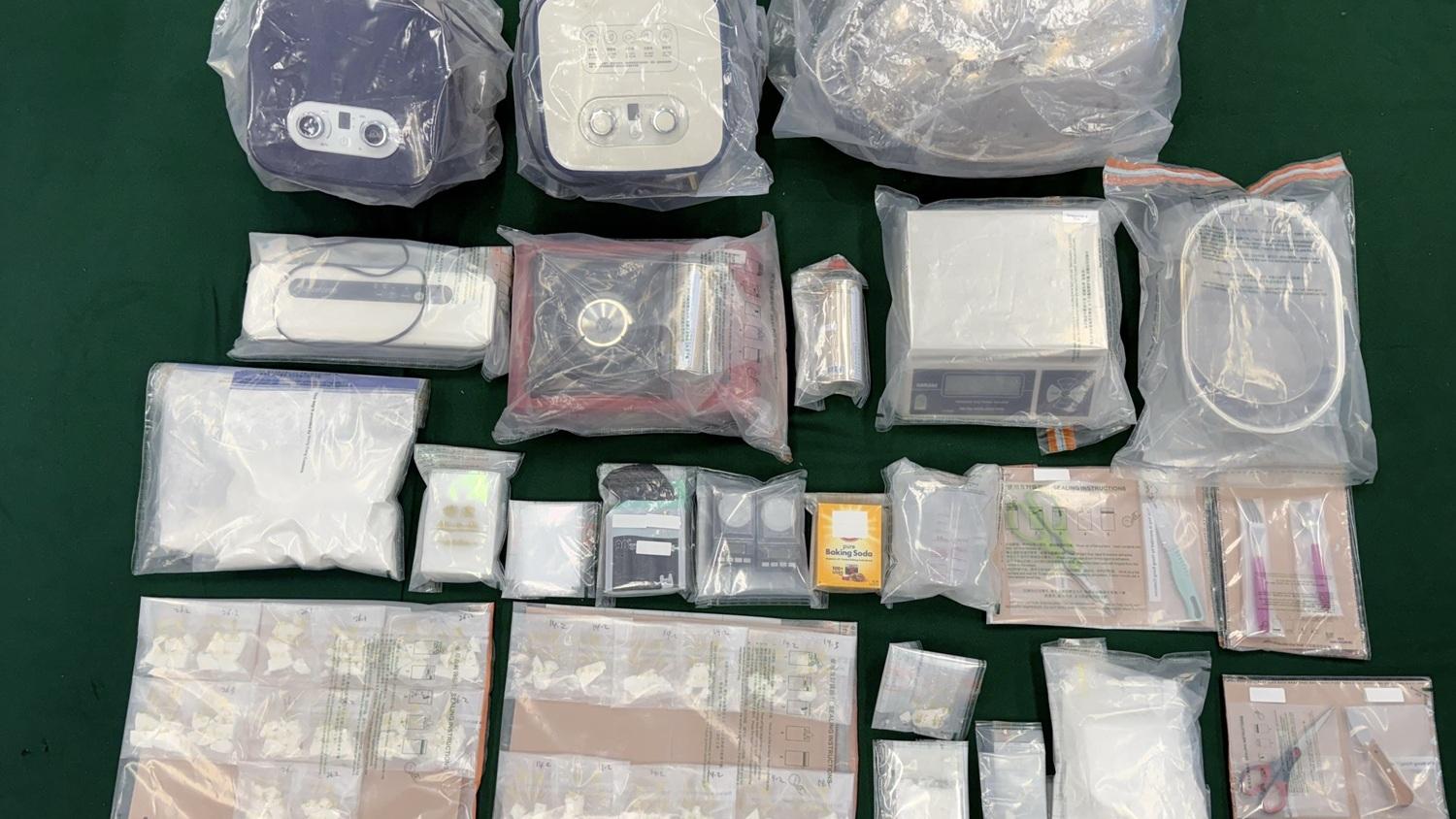 海關大埔破獲製毒工場 拘34歲男子檢獲約值120萬元可卡因 | am730