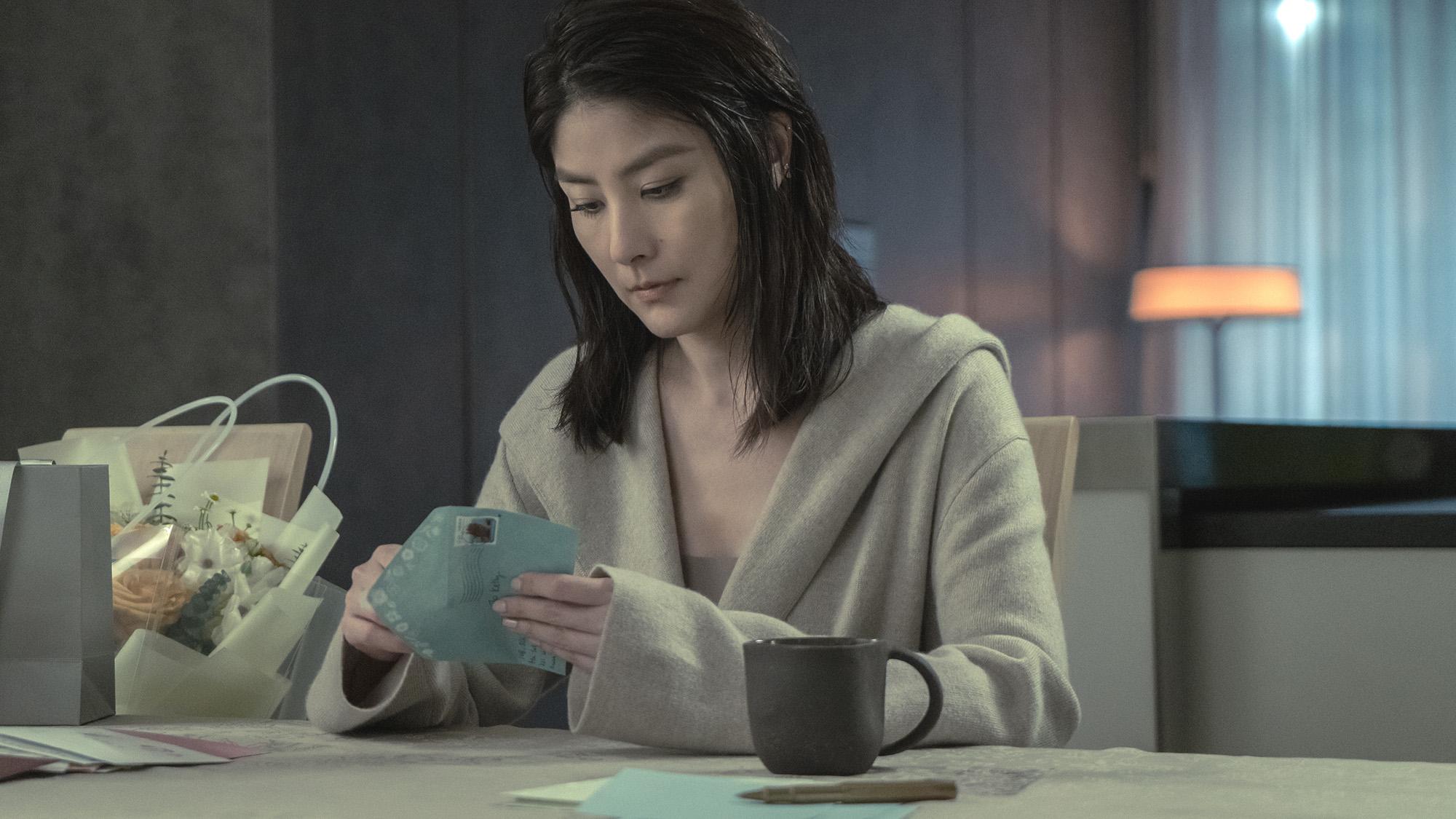 陳慧琳入行30周年 《鳴謝你而不想說後悔》見證30年與fans相伴 | am730