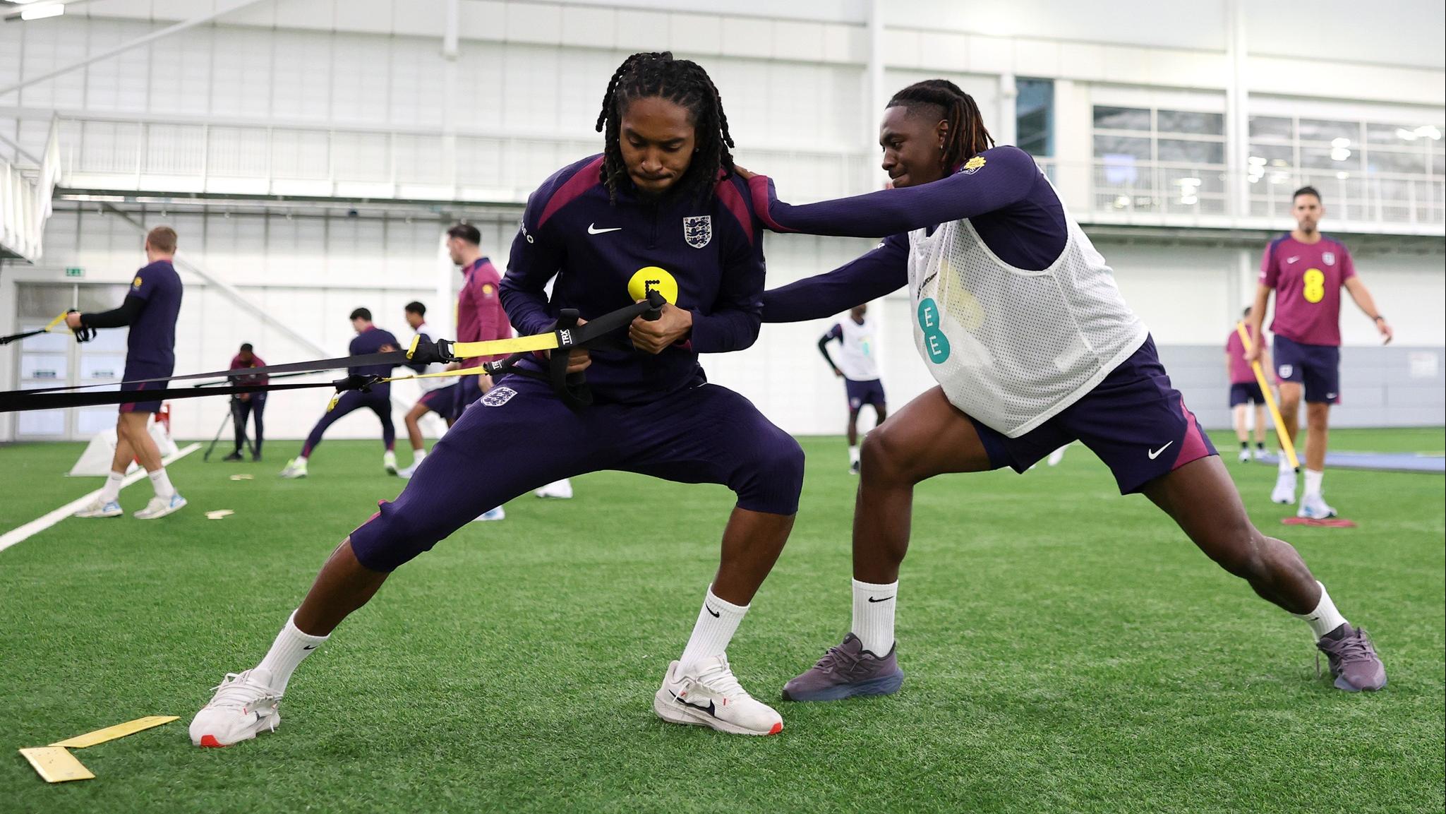 Anson Lo盧瀚霆專訪｜罕談生離死別 邁向3字頭：不忘傷痛也別留戀佳績(有片) | am730