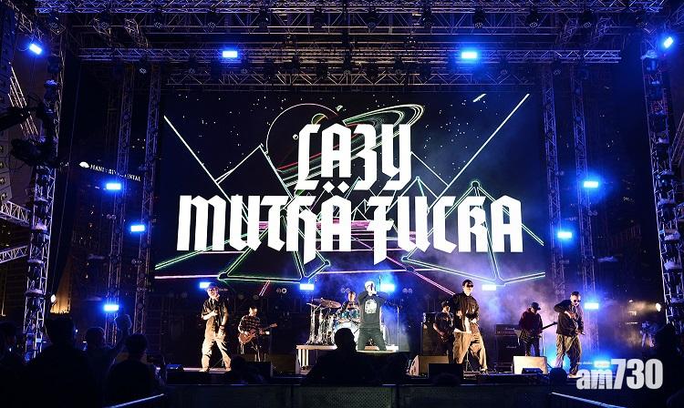 《Meanwhile》戶外騷Gareth. T玩潑水 LMF壓軸全場大合唱 | am730